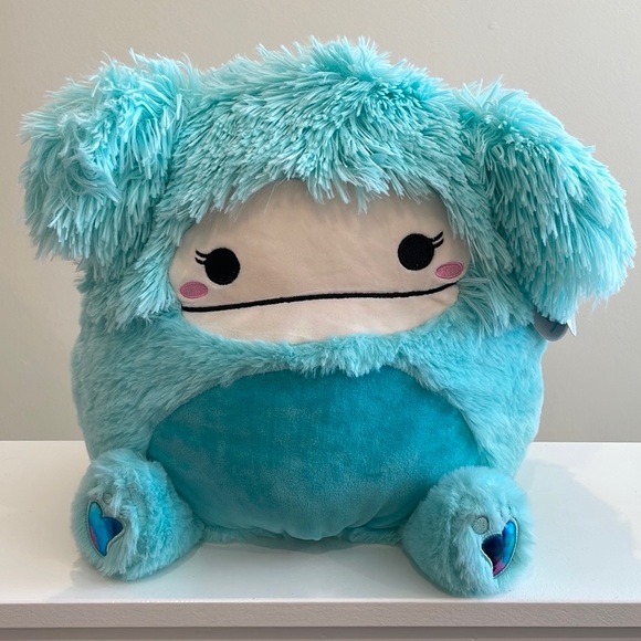 Squishmallows | Other | Nwt 2 Joelle The Bigfoot Fuzzamallow ...